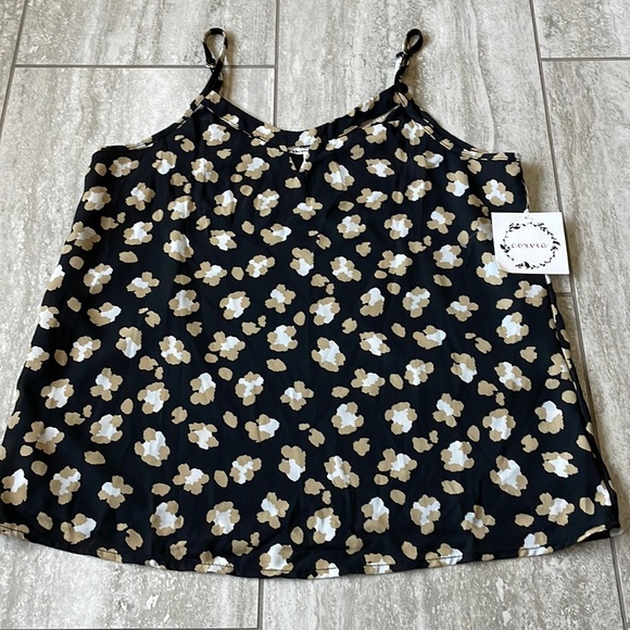 Corvia | Tops | Corvia Spaghetti Strapsleevelessblack With Cream Tan ...